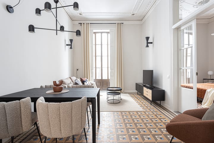 Premium 2 Bedroom / 2 Bath Flat Merce Square - Barcelona