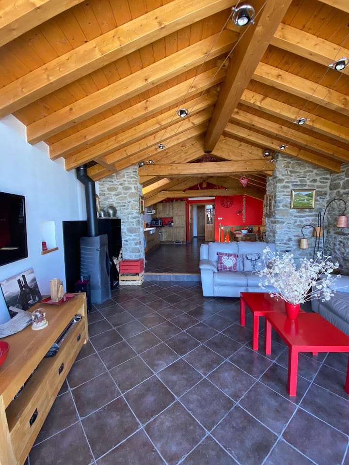 Grange Rénovée à Llo, Cerdagne - Puigmal