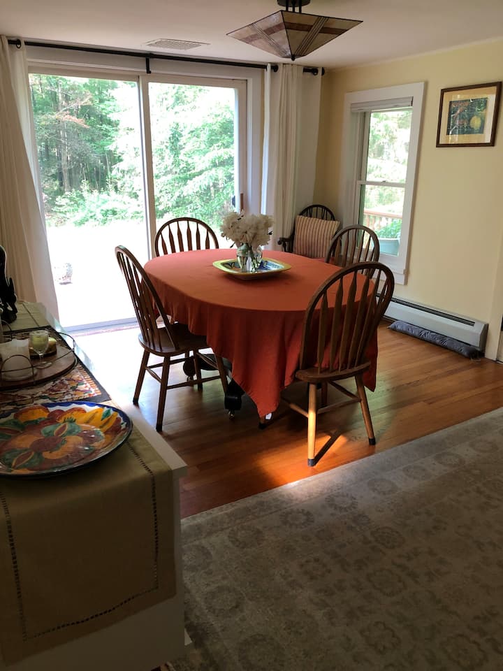 Phoenicia - Fairy Tale House With Stream - Phoenicia, NY