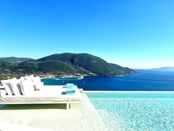 Independent Villa With Private Pool* - Lefkada