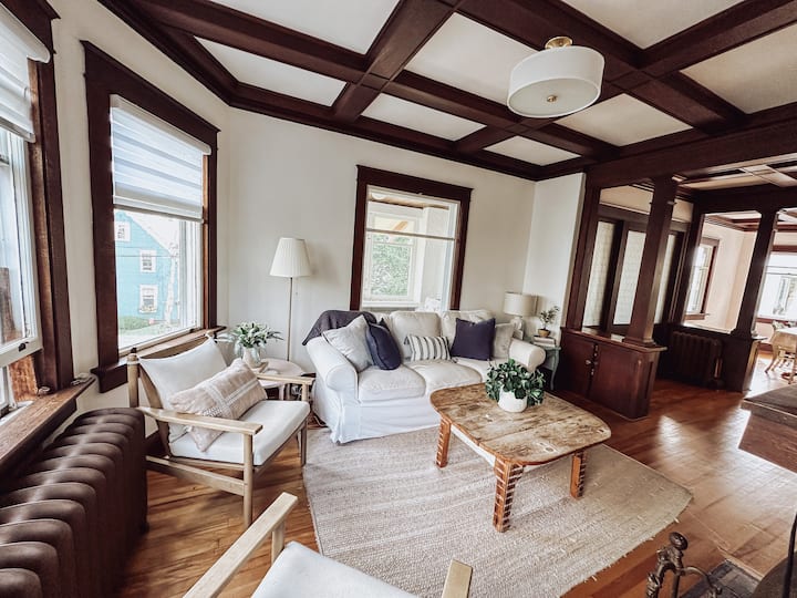 The Captain’s Quarters - Lunenburg