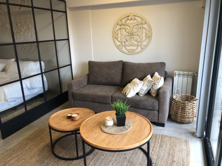 Departamento 1er Piso; A 900 Metros De La Balcarce - Salta