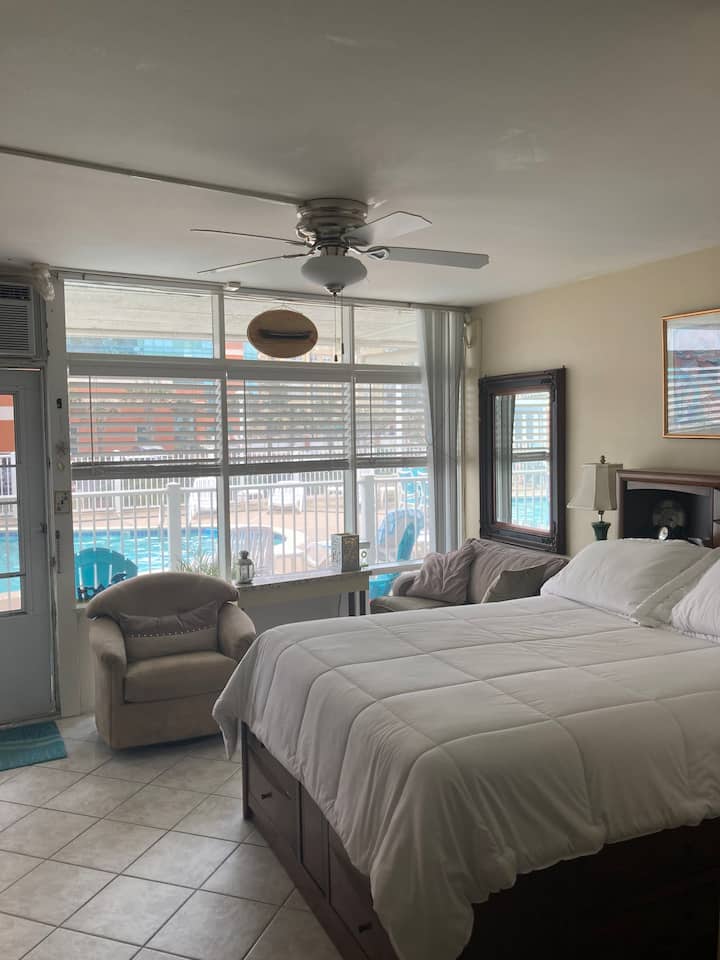 109 Oceans 2 Condominiums - Virginia Beach
