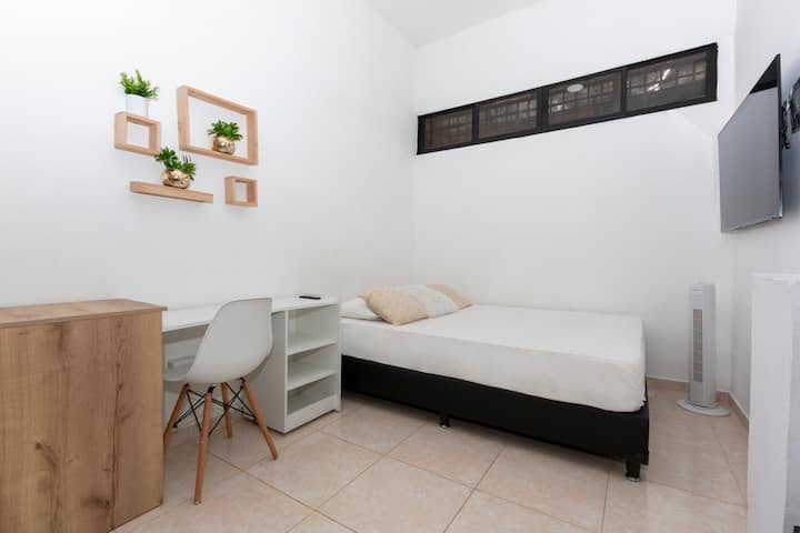 Adorable Tiny Apt In Top Location: Belén - Medellín