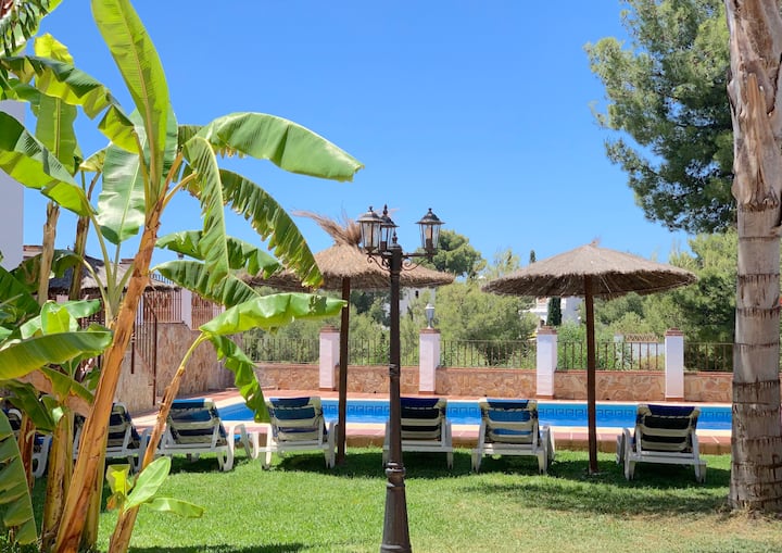 Villa Con Piscina Vistas Al Mar - Torrox Costa