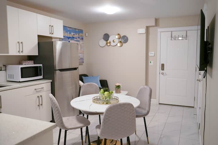 Private 2 Bed Suite Near Dt Van - Richmond