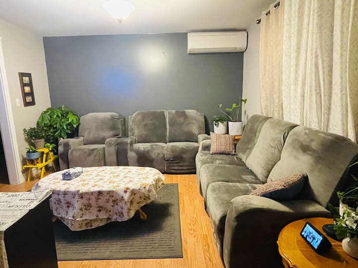 Place To Stay -North Fredericton - Fredericton