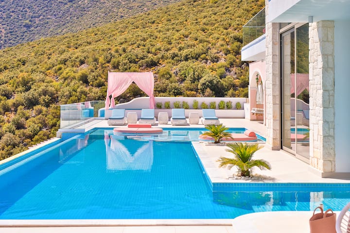 Villa Rosy | Dreamy Luxury Villa | Pool Heated - Kalkan