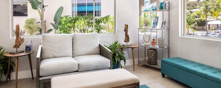 Condo@ Elysian Beach Resort- Studio Parlor - Cruz Bay