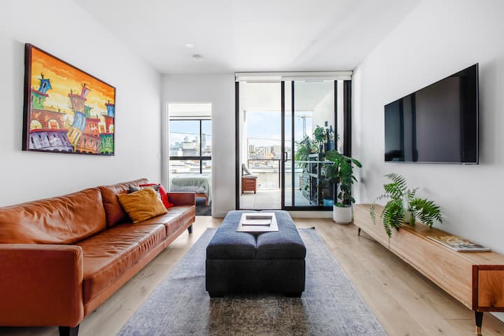 Collingwood Zest—experience The Spirit Of Smith St - Richmond