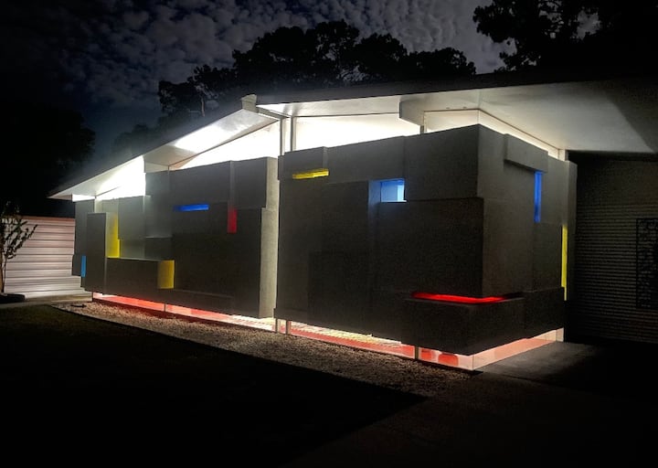 Master Suite #4 In Custom 1 Of A Kind Modern Home - Gainesville, FL