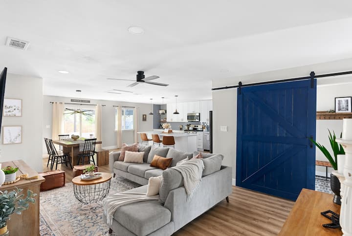 Modern Designer Home, Mins To Downtown, Sleeps 8 - Georgetown, TX