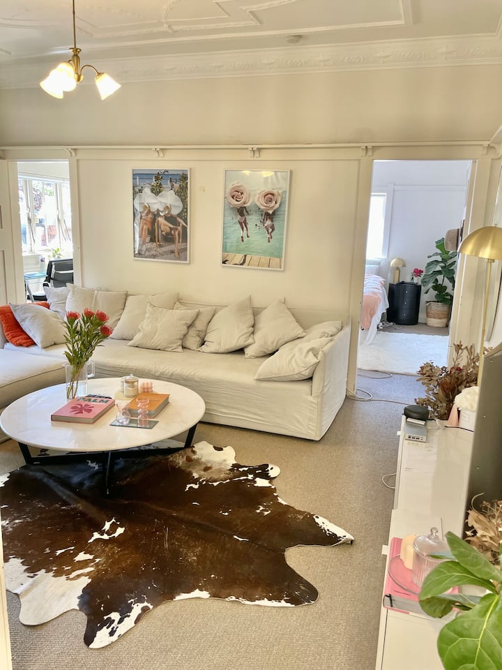 Entire 1 Bed Apartment Minutes From Bondi Beach - Bondi Beach
