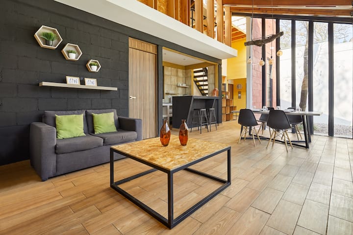 Casa De Autor Con Alberca Climatizada - Tepoztlán