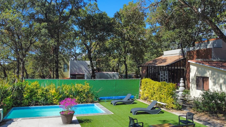 Casa De Autor Con Alberca Climatizada - Tepoztlán