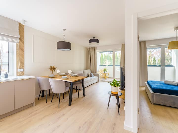 Lighthouse Kołobrzeg Bałtycka 22 - Kołobrzeg