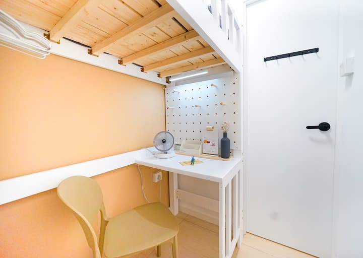 Private High Bunk 3min Cwb Station@lockhart Rd 414 - 灣仔