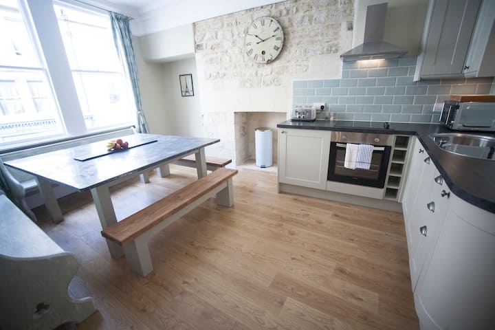 Broad Street House - Bath