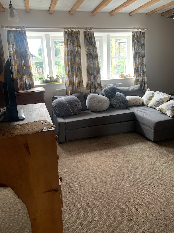 Large Sunny Bedroom In Hamlet 8 Mins To Holmfirth - Holmfirth