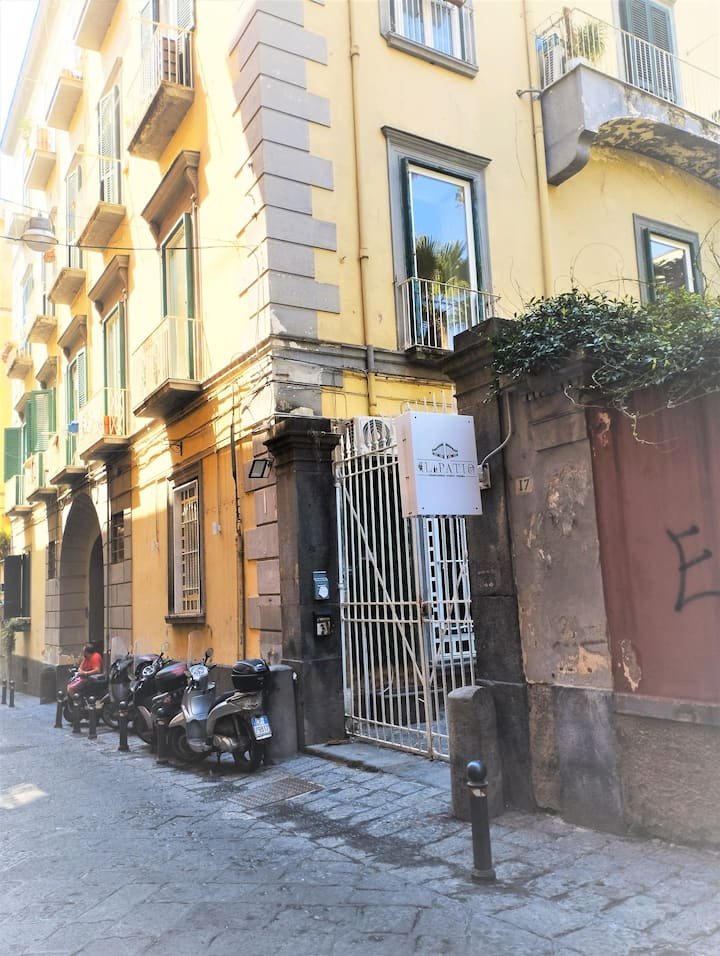 Monolocale Bausan - Naples