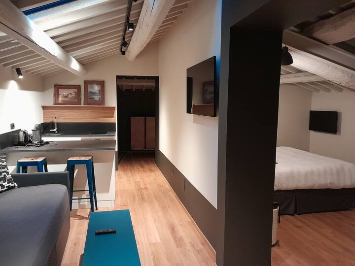 Priori Suite Apartment Perugia - Перуджа
