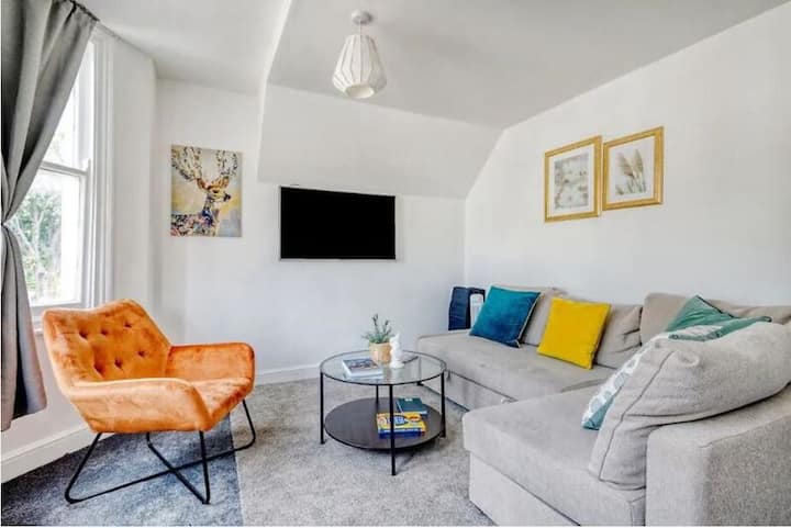 Nice 3 Bed Flat Near Chelsea - Kingston upon Thames