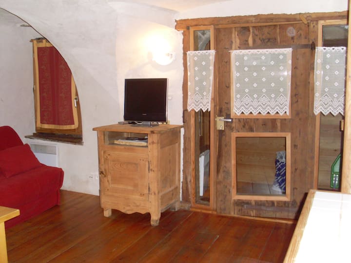 Edelweiss 2 Location Dans Chalet  Calme à Névache - Névache