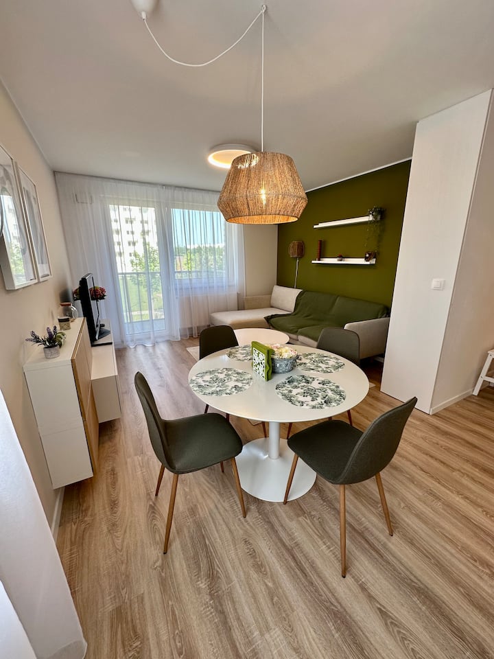 Novy 3 Izb Apt S Parkovanim Pri Letisku - Bratislava