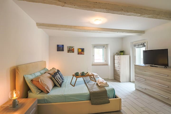 Maison De Rêve Av. Balcon,wi-fi Gratuit Et Netflix - Jesi