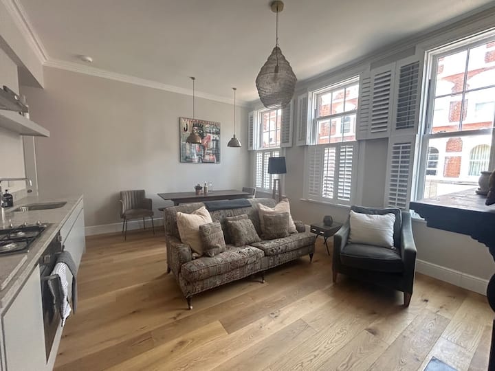 Barnard Mews - London