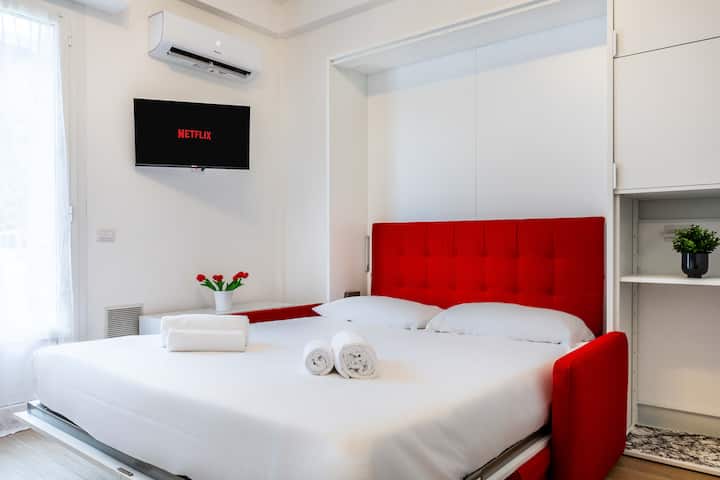 [Prada - Bocconi] Cozy Studio, Fast Wifi, Tram - Mediolan