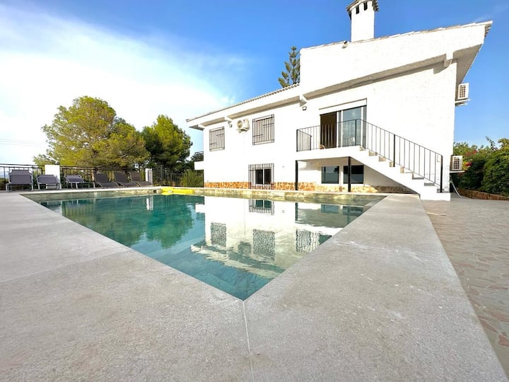 «  La Villa De Tes Rêves » Vilamarxant Valencia - Cheste