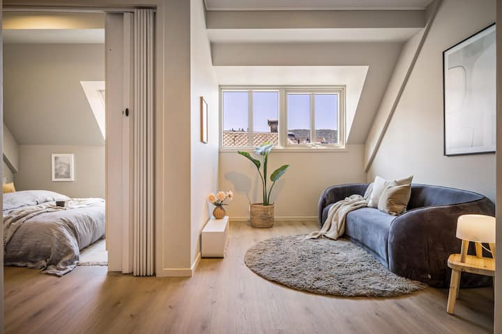 In The Middle Of Bergen City - Bergen