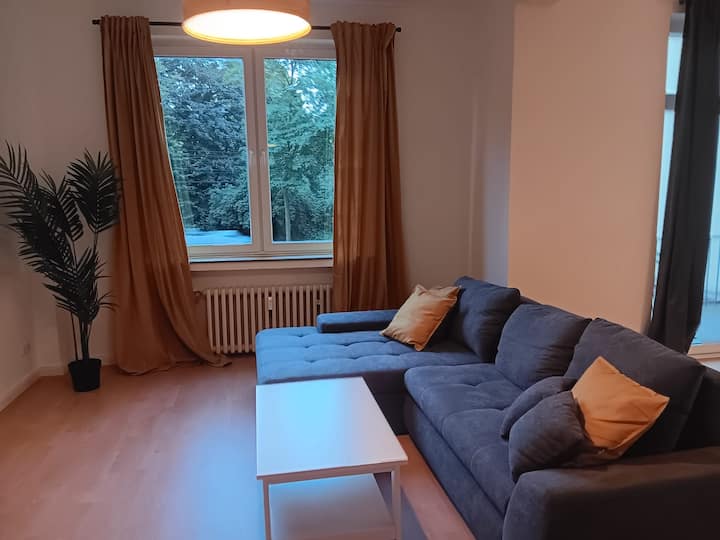 Spacious 70sqm Apt In Popular Location - Düsseldorf