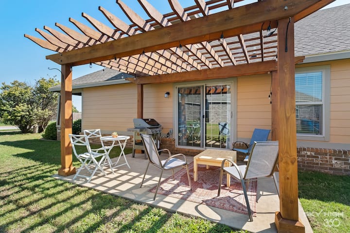 Ride 'N Play Hideaway: Quiet 4br Close To Coler! - Bentonville, AR