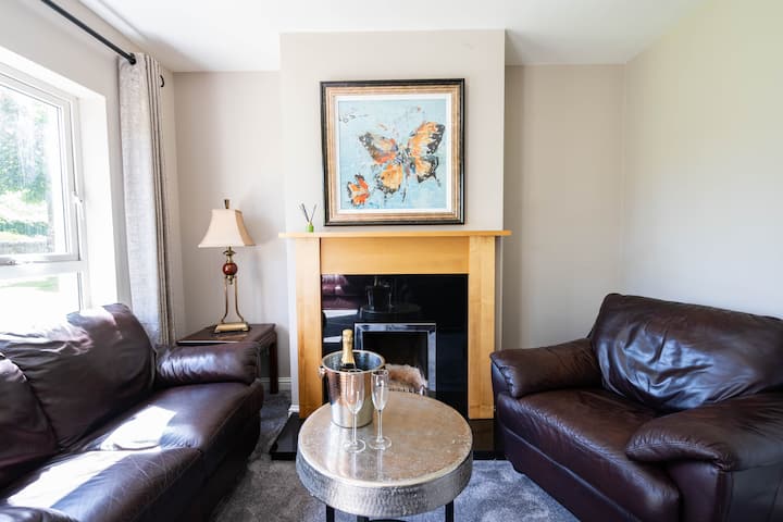 Waterside Townhouse Carrick - Irlanti