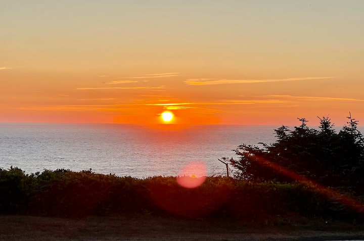 Bear House- Great Ocean View - Newport, OR