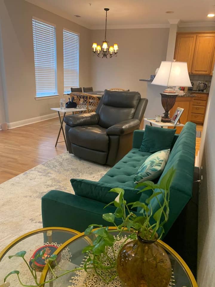 Guria's Haven - Irving