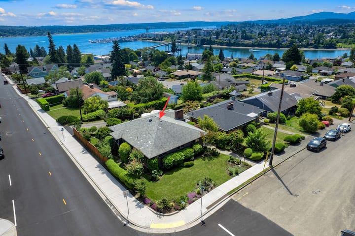 Casa Zen|dt Manette|water Views|king Bed - Bremerton, WA