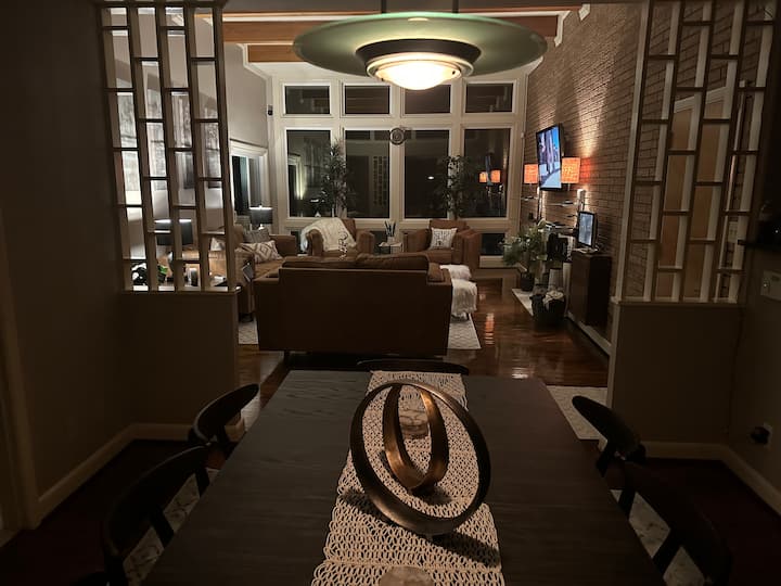 Mid-century Modern Luxury - Fayetteville, NC