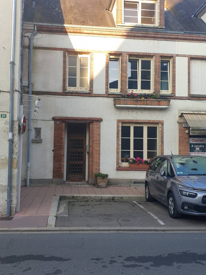 Deux Chambres Au 2ème Etage (1 à 4 Pers) - Sully-sur-Loire