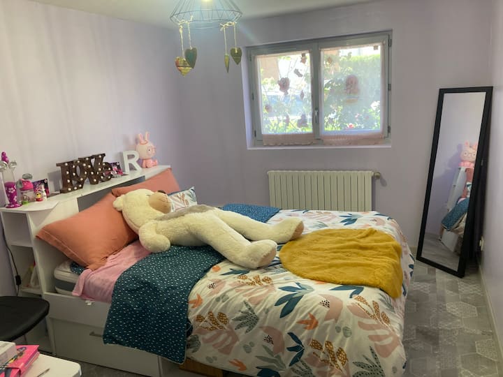 2 Chambre En Rdc Dans Une Maison - Aurillac