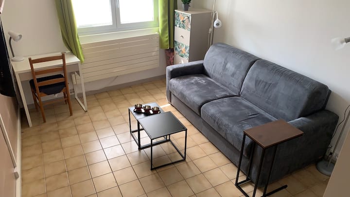 2 Pièces, Rdc, 2 à 4 Personnes, Proche Gare - Vendée