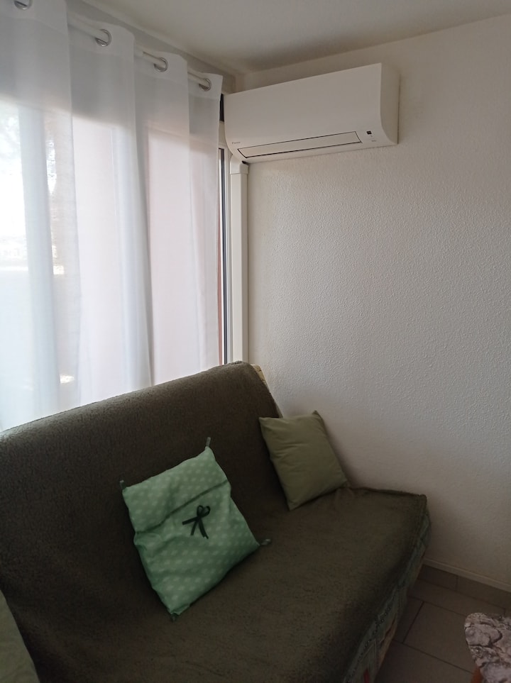 Studio En Rez De Chaussée - Port-la-Nouvelle