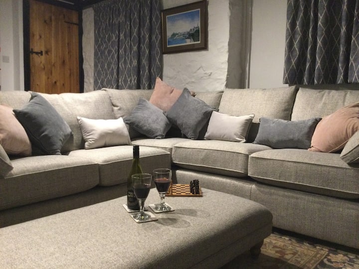 St Brides Cottage Stunning Sea Views, Sleep 6 Cosy - Saundersfoot