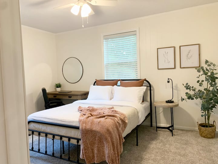 Rosewood- Southern Charm Duplex - Columbia, SC