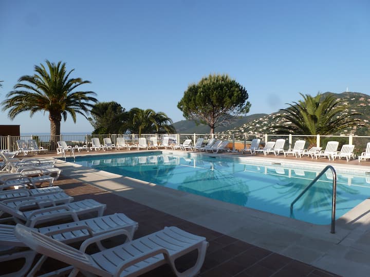 Terrasse Sur La Mer - Théoule-sur-Mer