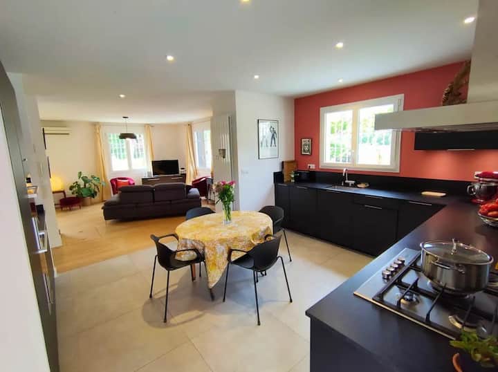 Maison De Ville Piscine Hors-sol Cv à Pied - Aix-en-Provence