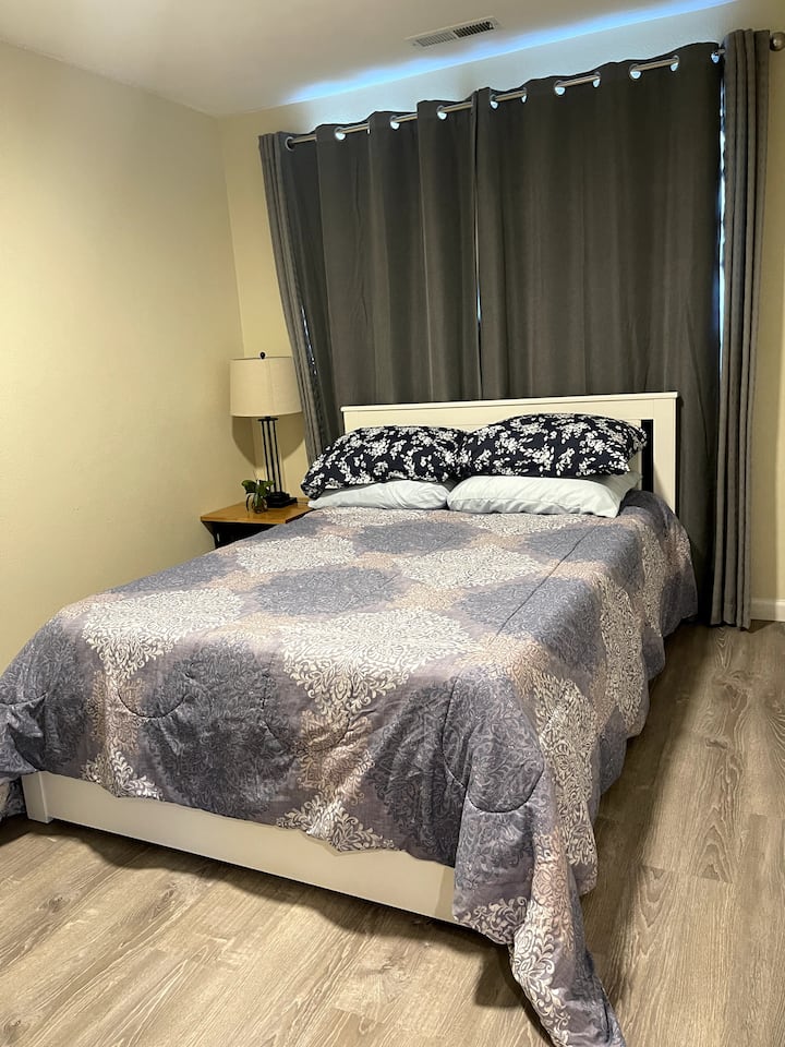 1 Bedroom Entire House - Vancouver, WA