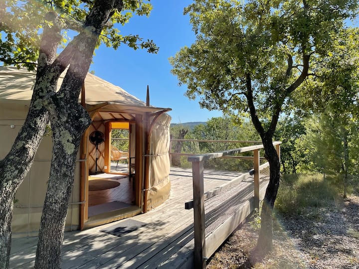 Yourte Romantique Couple Ou Famille Et Jacuzzi - Pont-Saint-Esprit